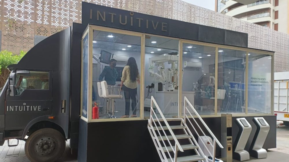 Intuitive installs 100th robotic-assisted surgical system - Healthcare ...