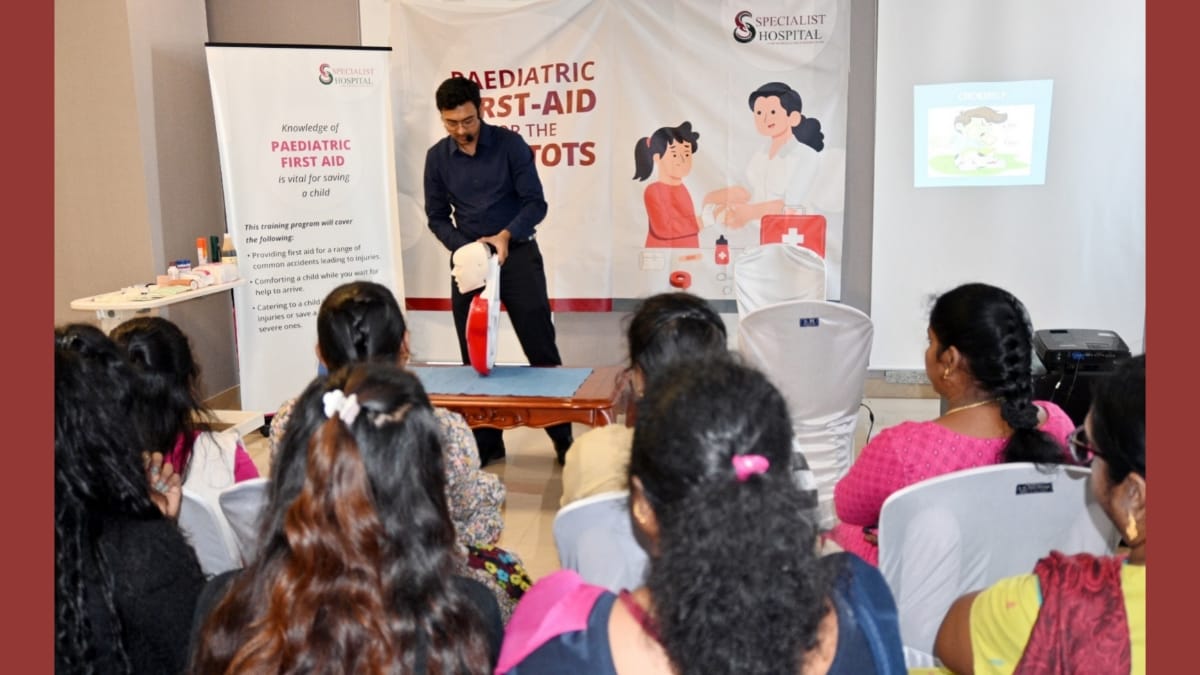 Specialist Hospital offers first aid training to KG teachers ...