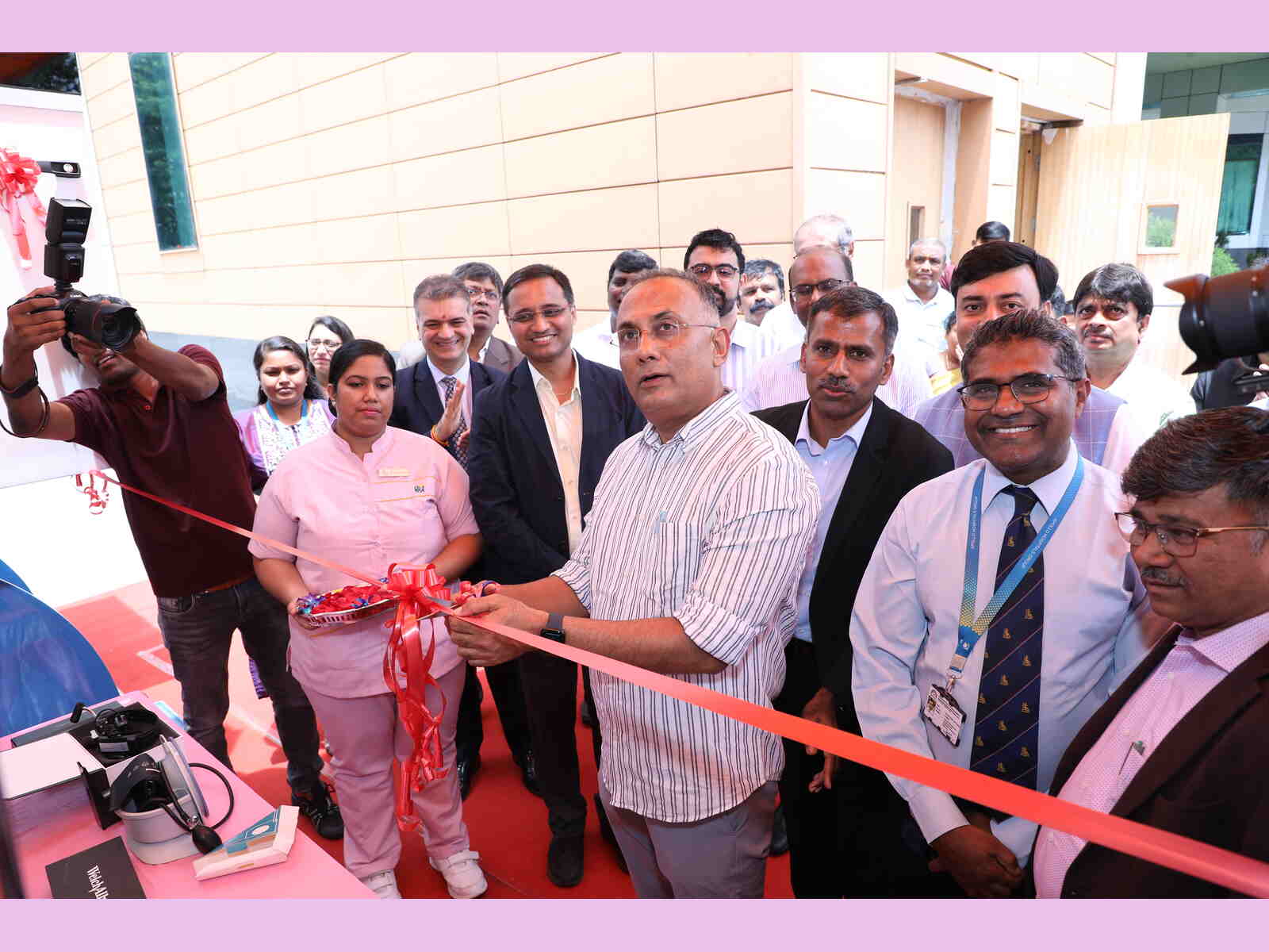 Apollo launches health check on wheels - Healthcare Radius