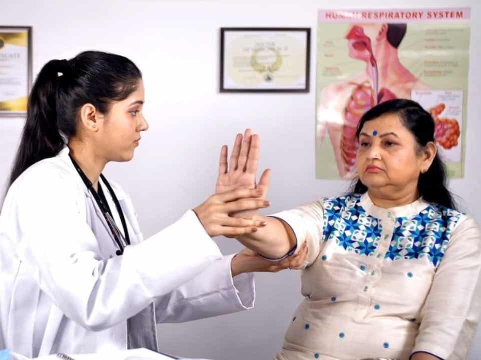 Healyos to provide physiotherapy at Apollo Clinic, Pune - Healthcare Radius