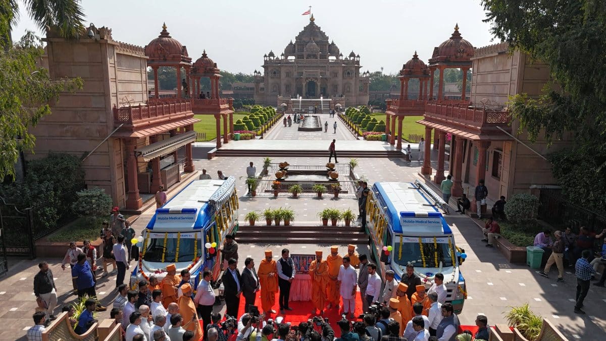 Aster Volunteers & BAPS launch mobile medical units in Gujarat's rural ...