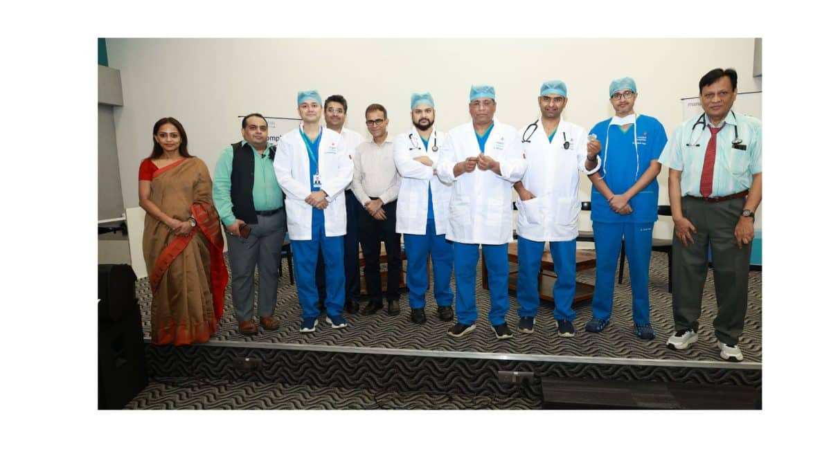 Man survives 10-year pacemaker infection after rare surgery